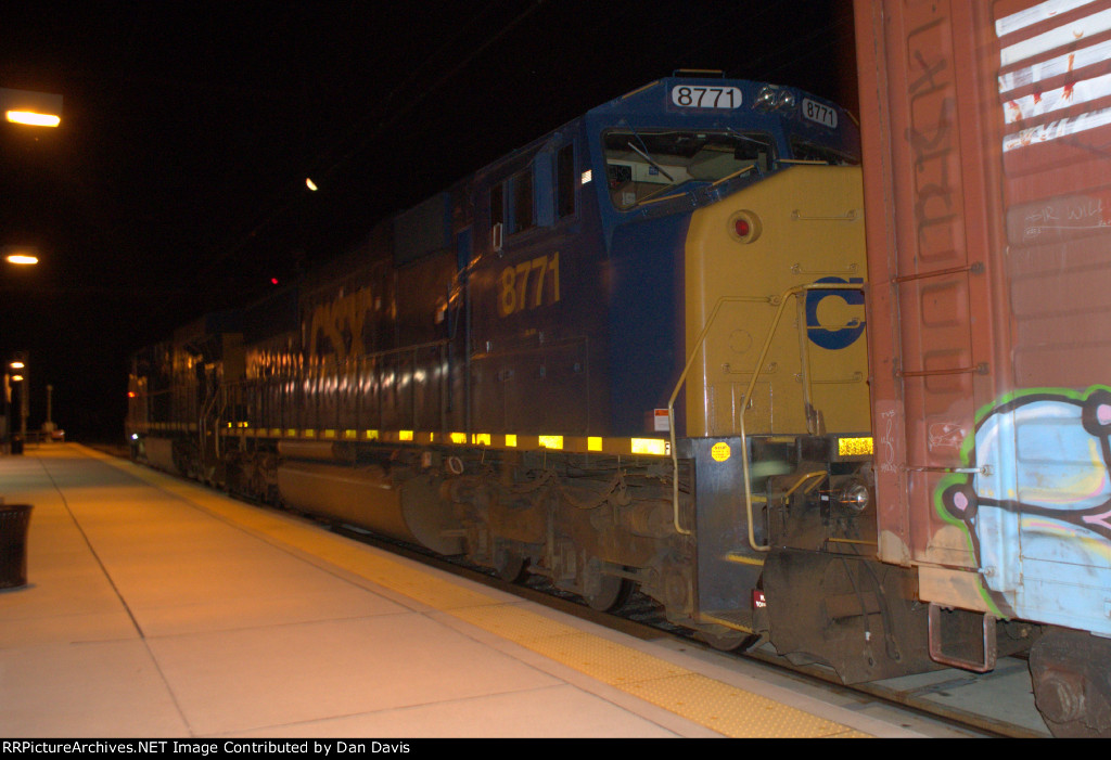CSX SD60M 8771 trailing on C746-27